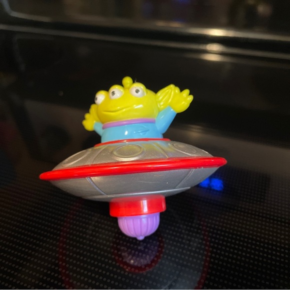 Disney | Toys | 999 Mcdonalds Toy Story 2 Little Green Alien Spinning ...
